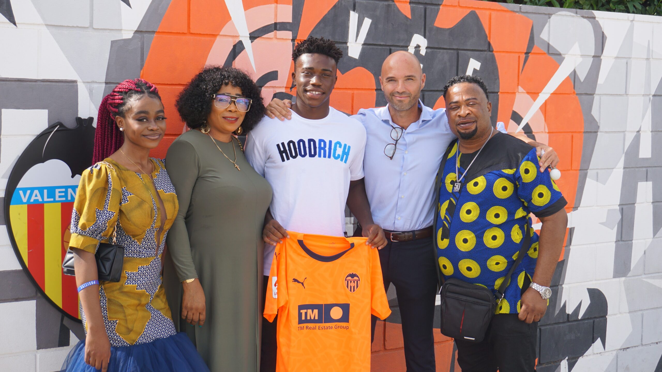 David Otorbi: "Estic molt feliç d'estar en l'Acadèmia del València CF ...