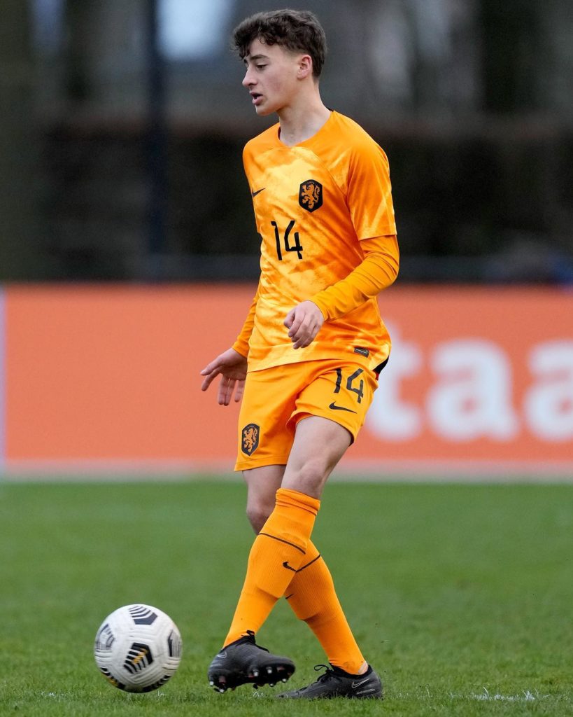 Samuel Gómez van Hoogen, sangre valenciana en el PSV Eindhoven ...