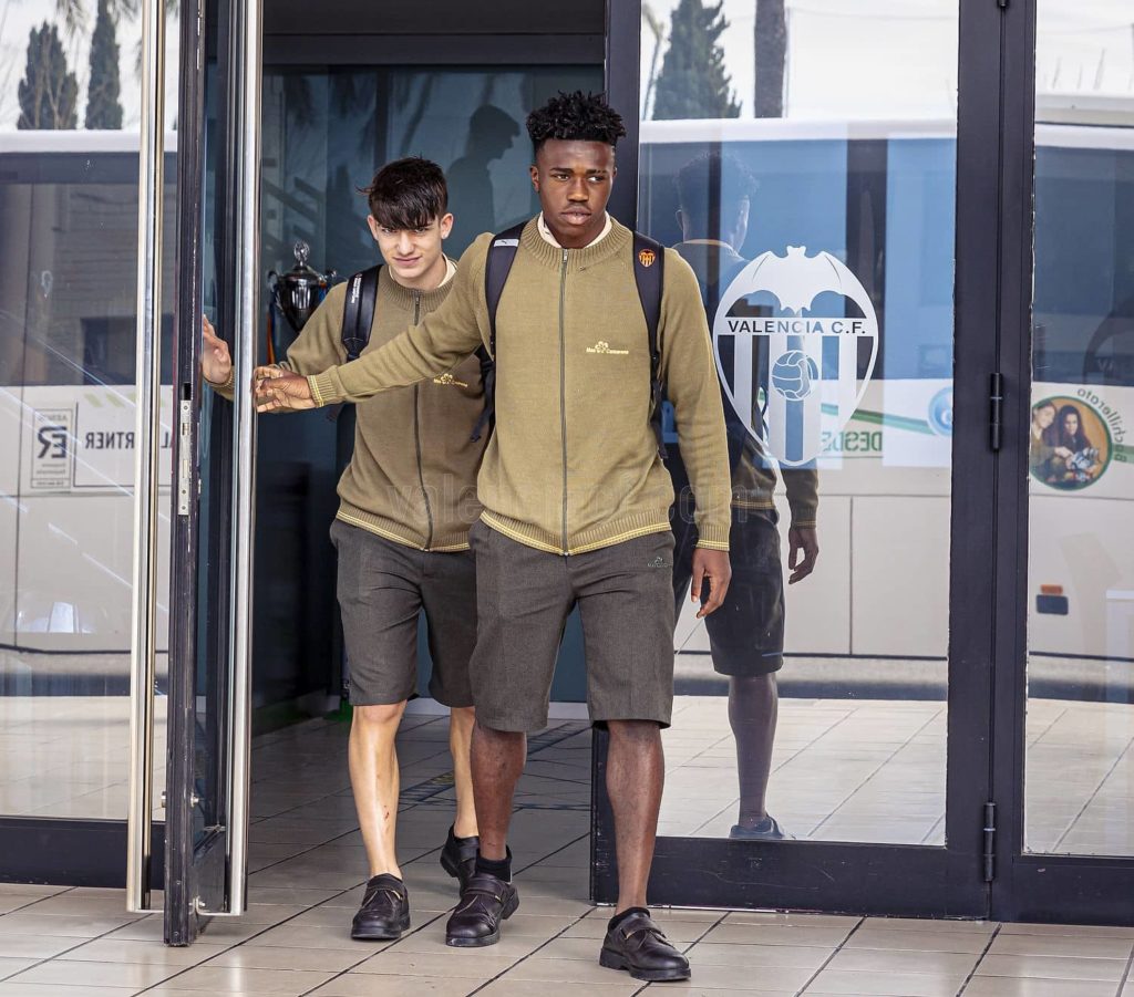 Un día normal para David Otorbi - Valencia Base