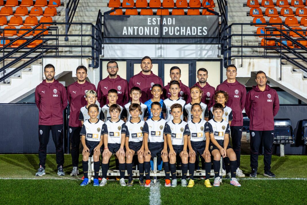 Campeones de invierno de la Primera Benjamín 2º Año - Valencia Base
