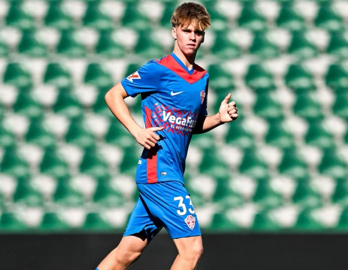 Daniel Fitzgerald (Elche CF) ficha por el At. Madrid - Valencia Base