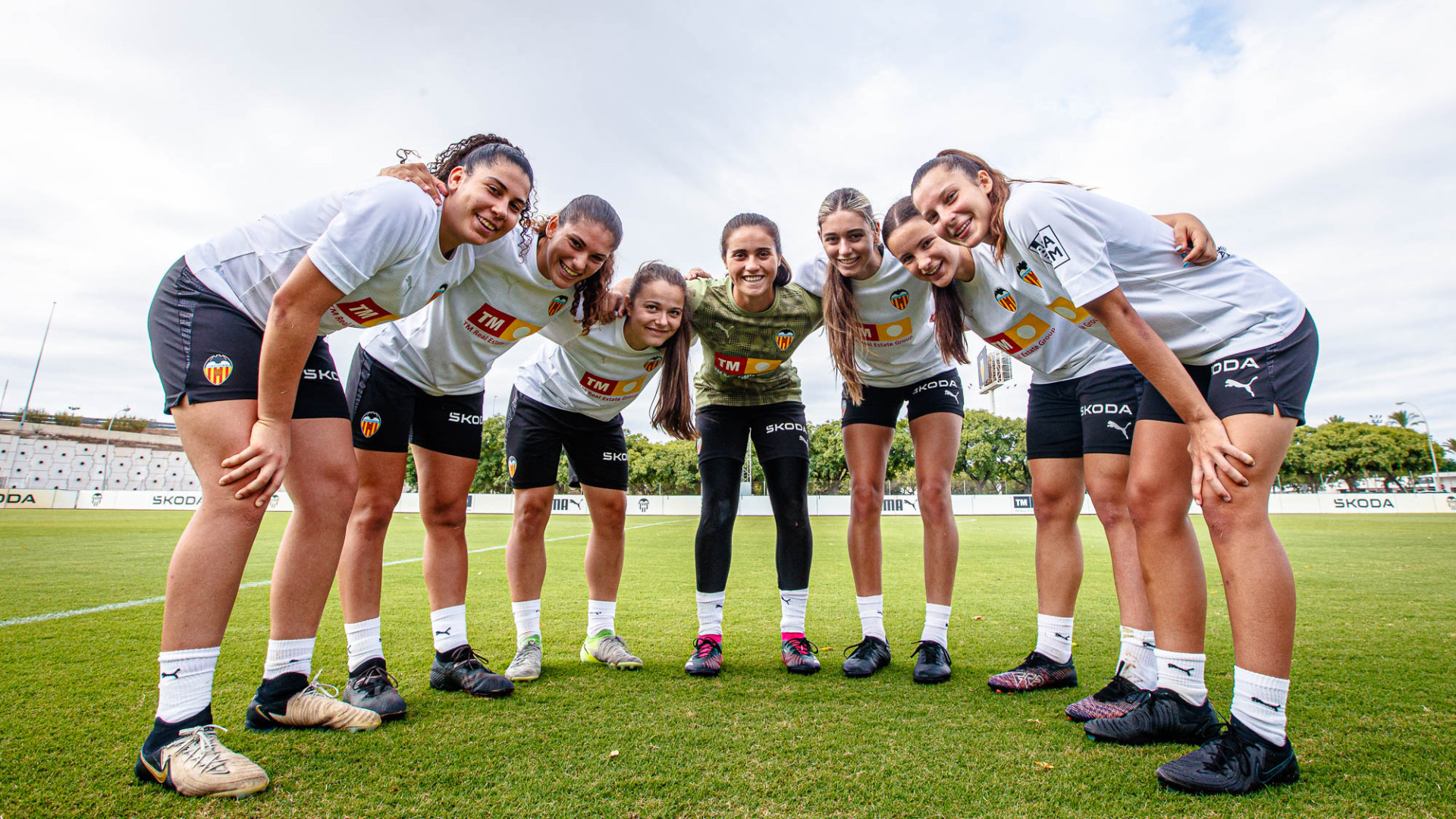 Siete futbolistas del filial del Valencia CF se suman a la pretemporada ...