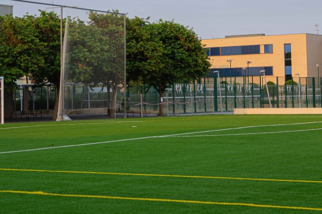 El Campo Municipal de Benetússer ya está operativo - Valencia Base
